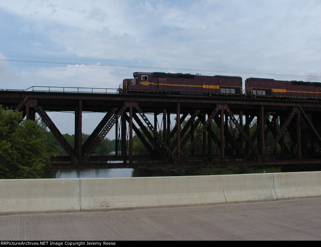 DMIR 407 crossing Cloquet River bridge